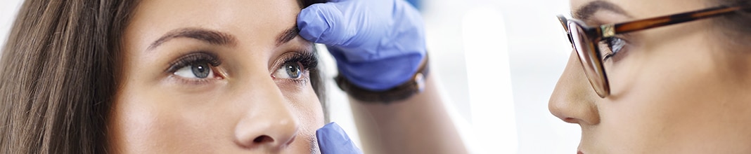 ¿Qué es un naturópata iridólogo? Todas las claves | Deusto Salud